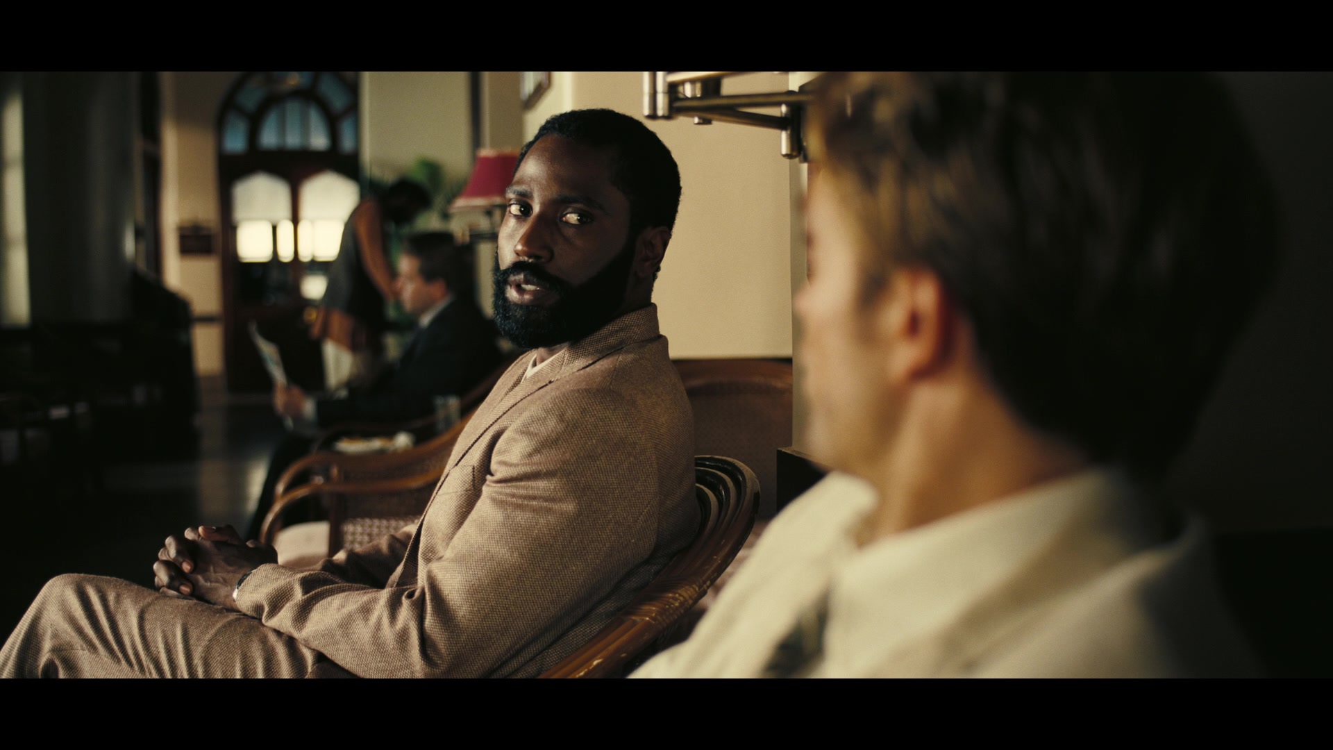 Screen Captures - Tenet 012 RPC - Pattinson Point @ robert-pattinson ...