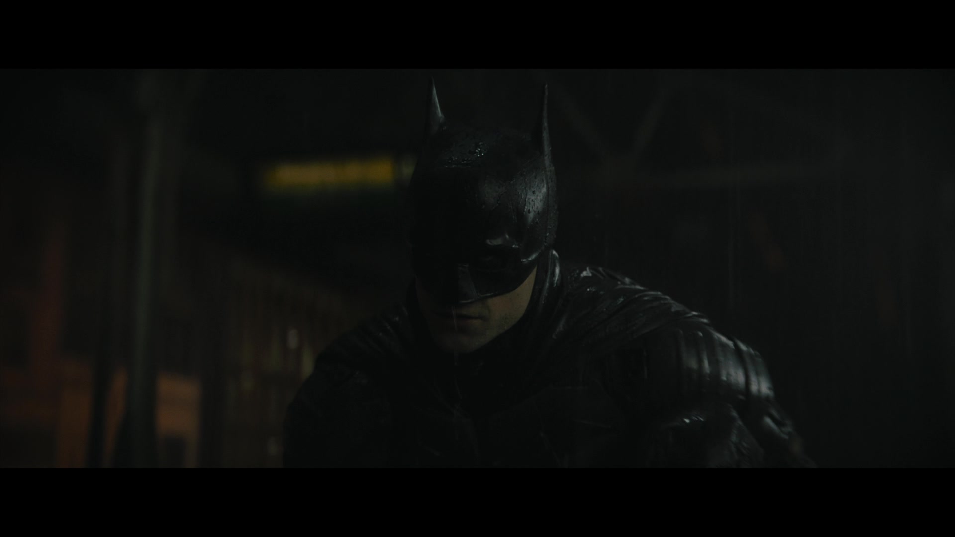 Screen Captures - TheBatman 0033 RPC - Pattinson Point @ robert ...
