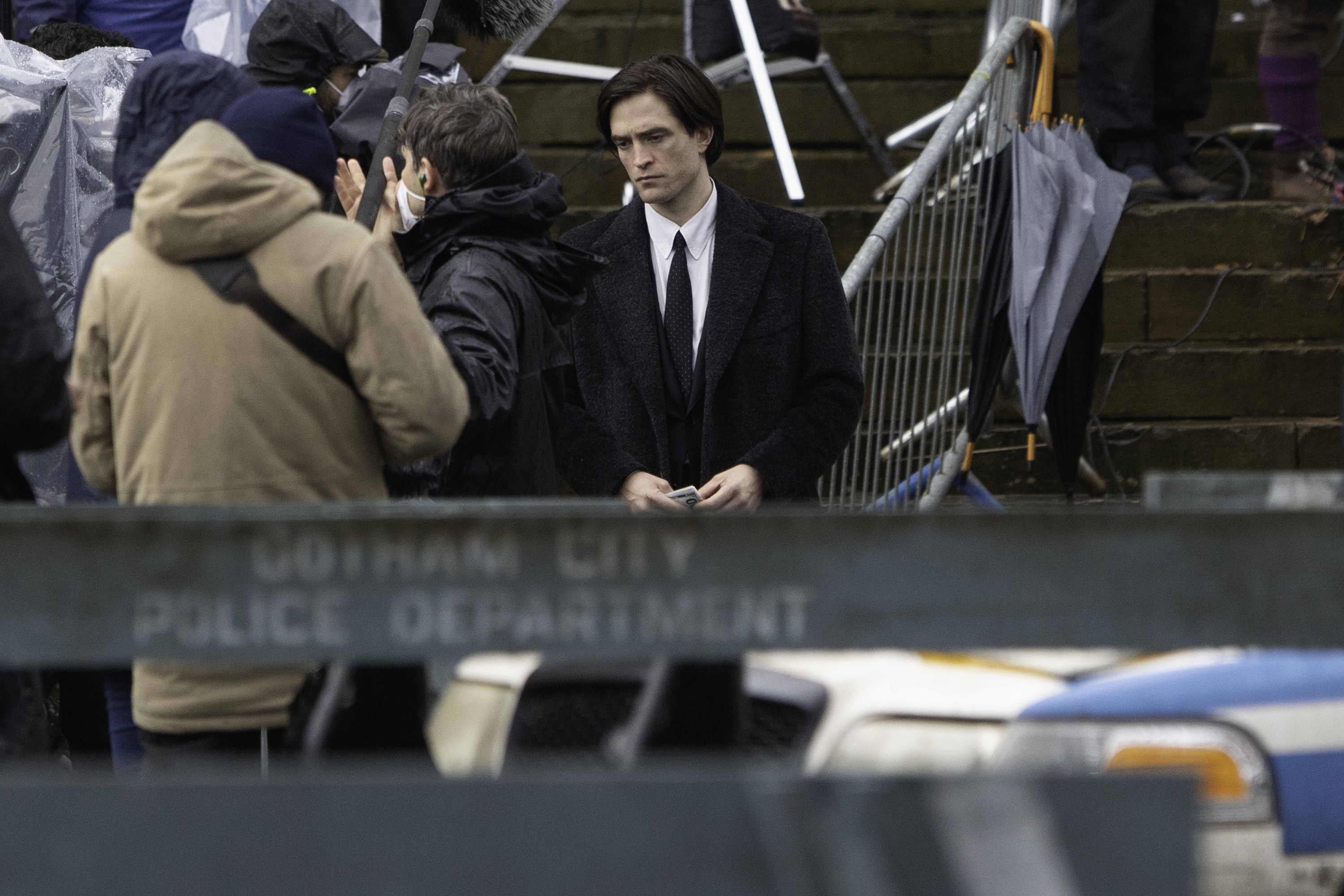 On Set: October 12, 2020 - TheBatman OnSet 2020Oct12 033 - Pattinson ...